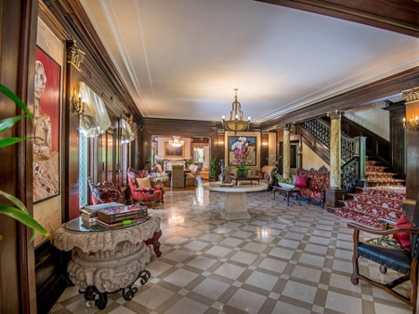 Inside Ali's Home - Ken Oder